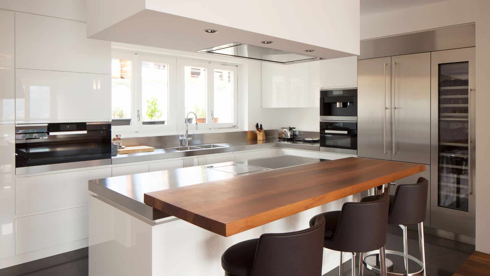 30+ moderních kuchyní s ostrůvkem: inspirace, fotografie a nápady ...